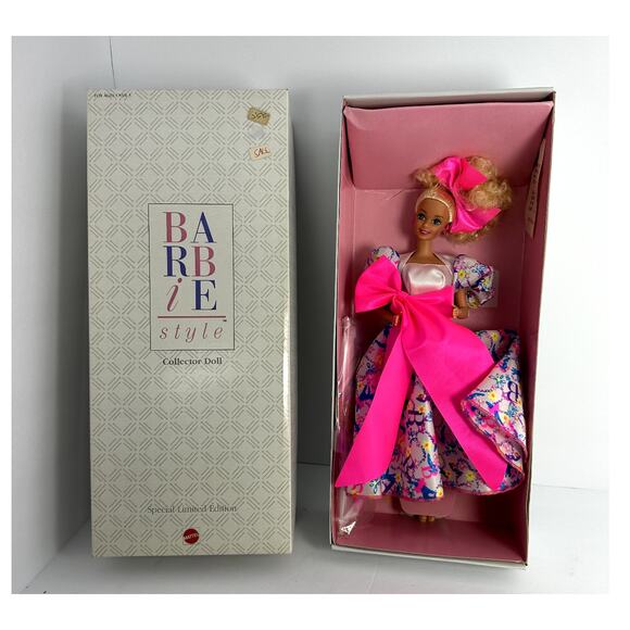 Mattel | Toys | Vintage 99 Barbie Style Collector Doll 5315 Special ...